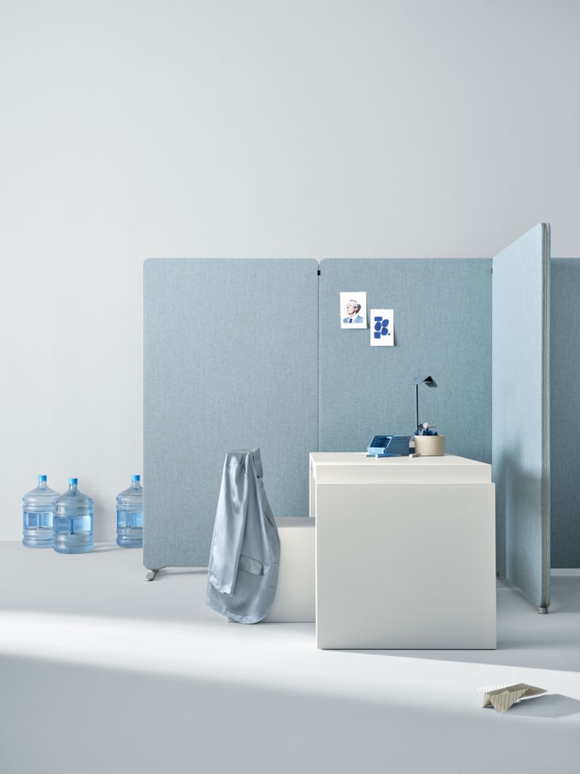 Edge Floor Screen . Acoustic textile floor screen. | LINTEX