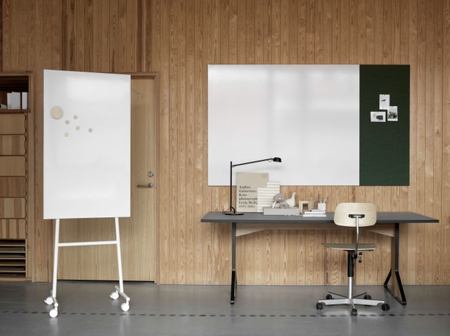 ONE Mobile. Mobiles Keramik-Whiteboard mit schwarzem oder weißem ...