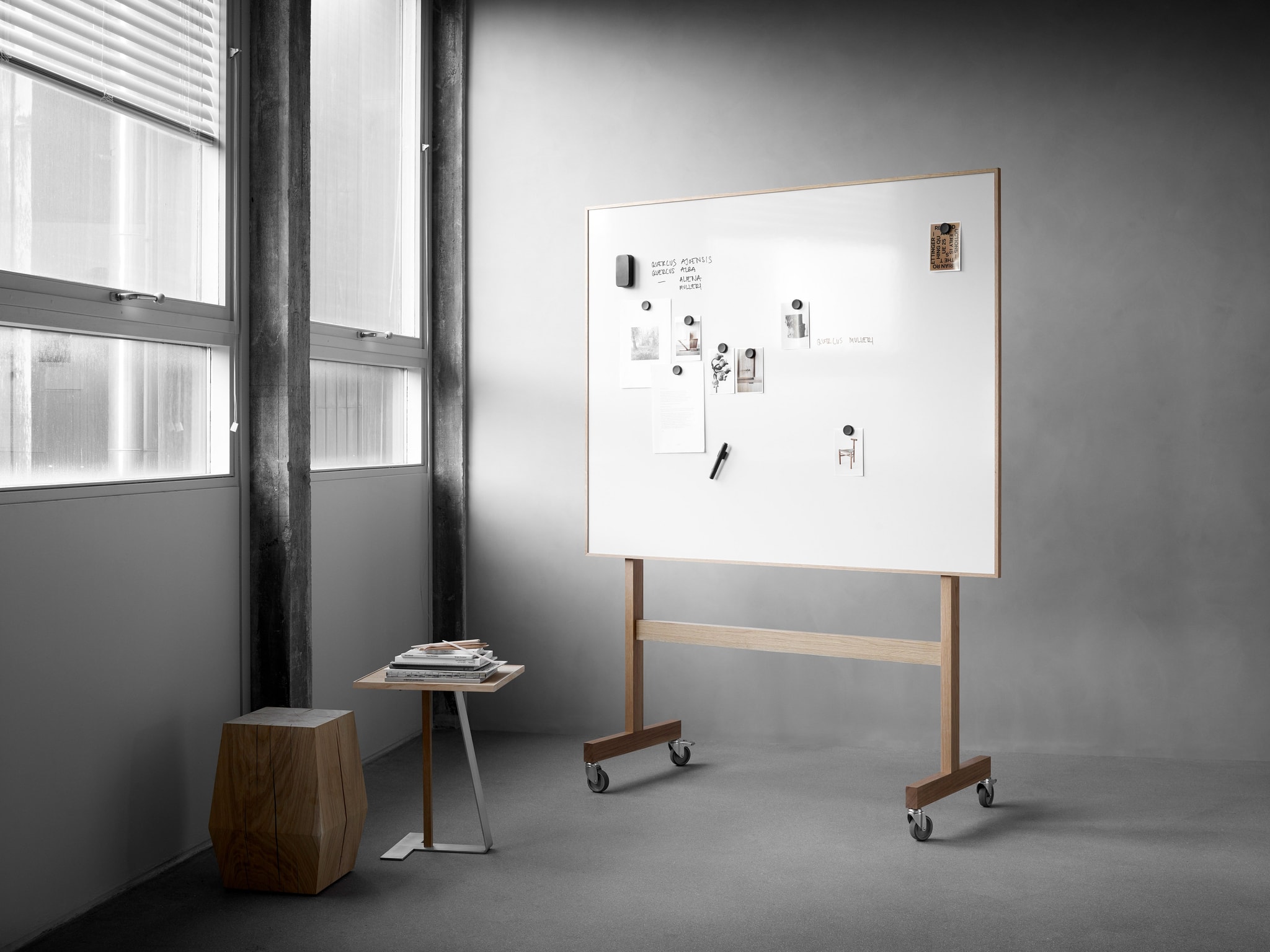 Wood Mobile. Mobile porcelain whiteboard with oak frame. | LINTEX